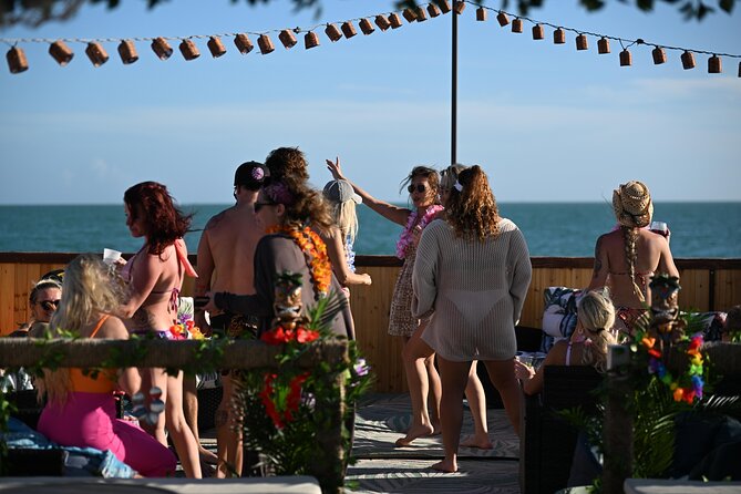 Tipsy Tiki Sunset Cruise in Key West - FAQ