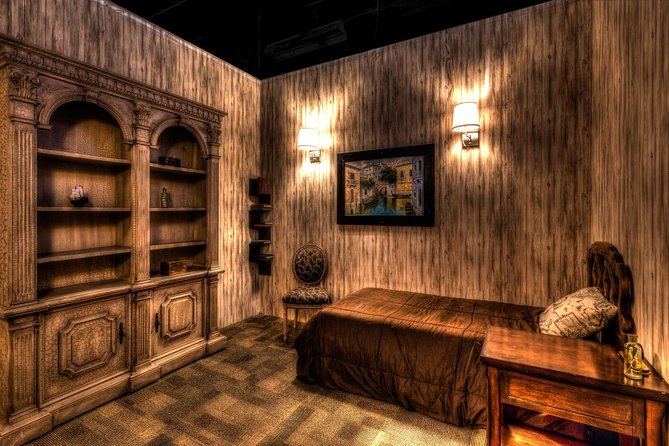 Titanic Escape Room Game for Private Group - The Experience and Whats Included