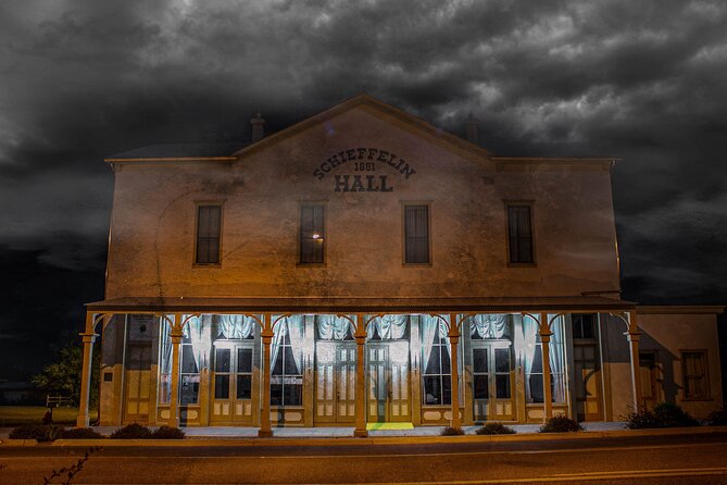 Tombstone Terrors: Ghosts and Gunslingers of the Wild West - FAQ