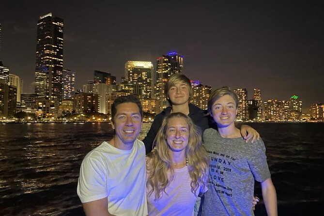 Top Rated: Best Private Boat Charter in Miami with guided captain - Introduction: A Luxurious Perspective on Miami’s Waterways