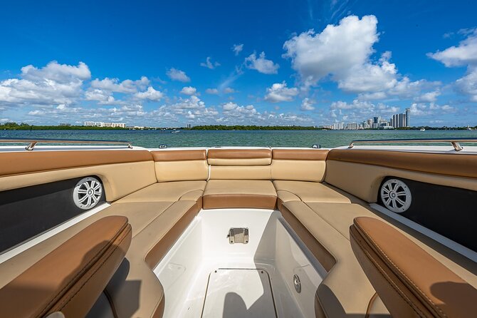 Top-Rated Boat Rental with Captain | 1 to 11 People - The Sum Up