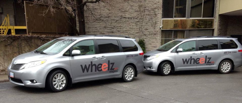 Toronto: Private Transfer for 1-10 Passengers to Downtown - Why Value Matters