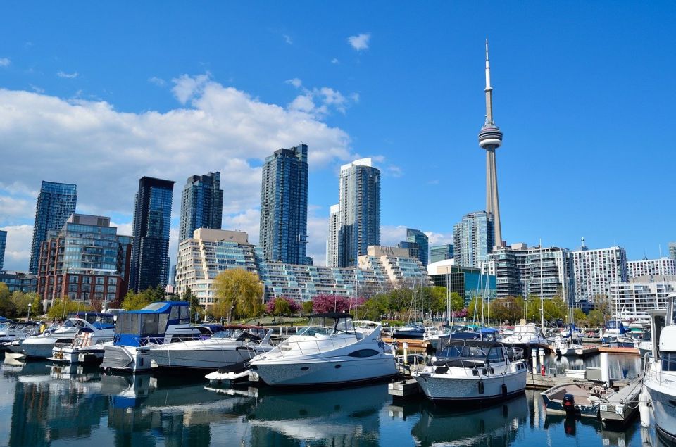 Toronto: Private Transfer for 1-10 Passengers to Downtown - Frequently Asked Questions