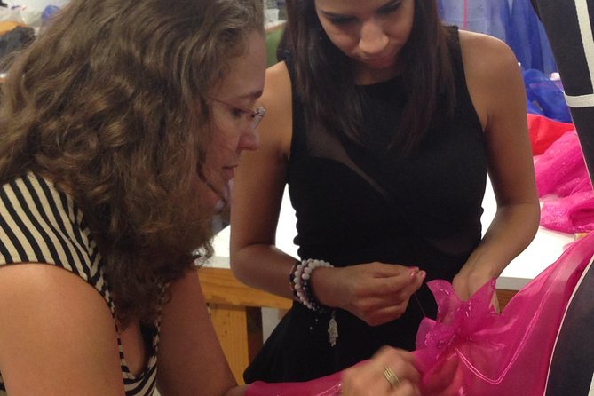 Tour Fashion Factory & Create a souvenir - Why This Tour Offers Real Value