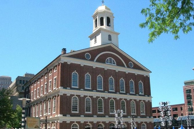 Tour-in-Four -- A Private four hour walking & driving city tour - FAQs