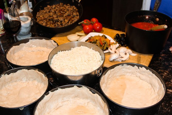 Traveling Spoon Chicago-Style Deep Dish Pizza Private Online Cooking Class - FAQ