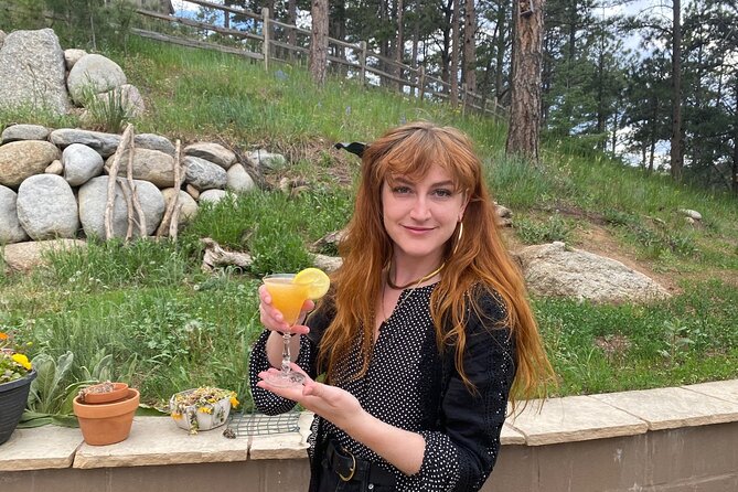 Traveling Spoon Private Online Mixology/Cocktail Making Class - Why This Experience Stands Out