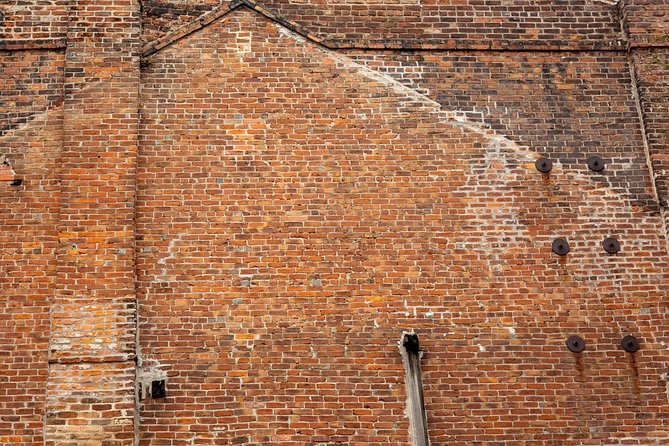 Treasures of New Orleans: Ghosts & Voodoo Private Tour - What Makes This Tour Stand Out?