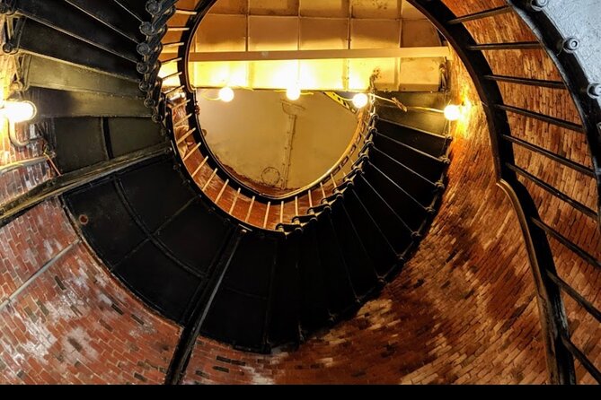 Truro Cape Cod Lighthouse and Highland House Museum Tour - Key Points