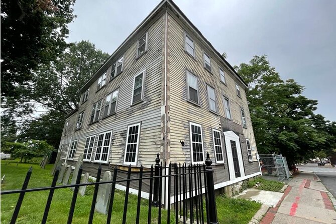 Ultimate Historic Salem and Witch Trials Self-Guided Walking Tour - Who Is This Tour Best For?