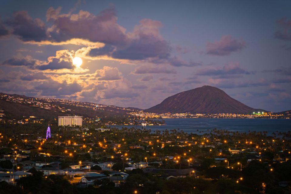Unique Honolulu Sunset and Light Painting Tour - Key Points