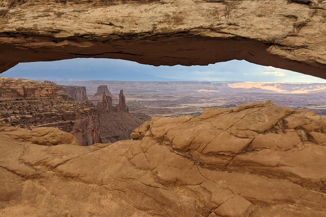 Unique Secluded Sunset In Moab: Canyonlands by 4x4 & Hike - Diving into the Experience: What To Expect