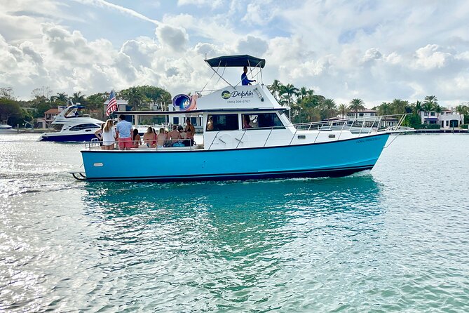 Up to 34Pax Bachelorette party boat & Yacht Rent Miami - Why Choose a Miami Yacht Experience?
