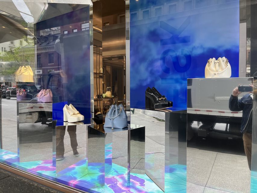 Uptown Sex and the City Hotspots Tour - The Experience: What You Can Expect  