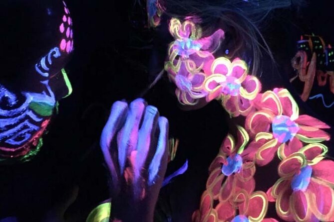 UV Body Painting Experience for Couples in Brooklyn - Who Should Book This Tour?  