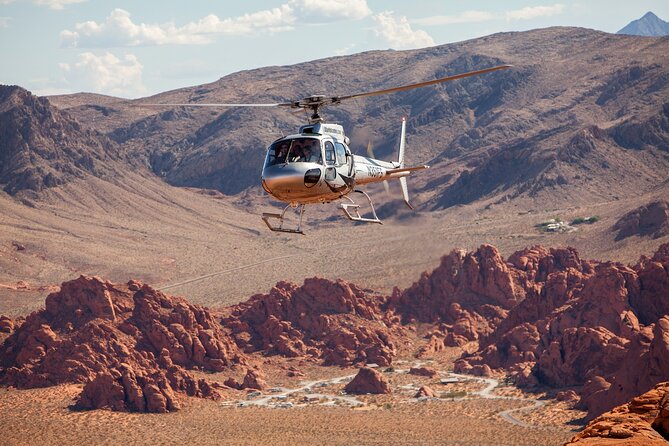 Valley of Fire Helicopter Tour and Landing with Champagne Toast - What’s Included and How It Adds Value