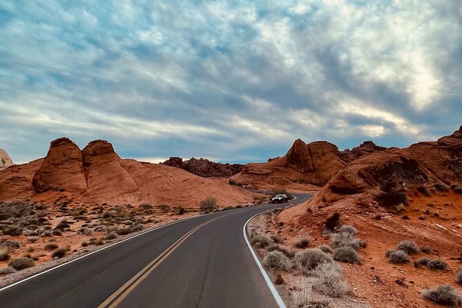 Valley of Fire & Zion Park, 1-Day Tour from Las Vegas - Key Points