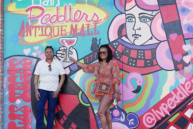 Vintage Shopping Tour of the Arts District with 100 Photos, Champagne and Lunch - Exploring the Itinerary: What Makes Each Stop Special