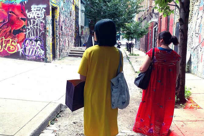Vintage Thrift Quest Walking Tour in Philadelphia - The Sum Up