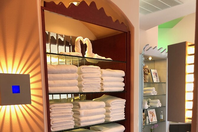 VIP 60 Minute Body Massage w/ Hot Stones - What Reviewers Say: The Good and the Not-So-Good