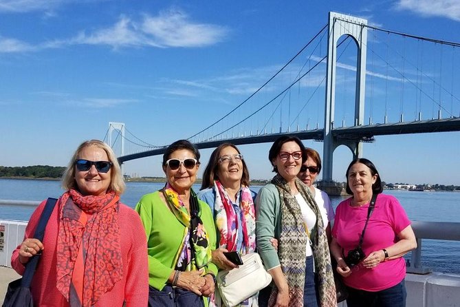 VIP contrasts (We visited Harlem, Bronx, Queens, Brooklyn and Manhattan) - FAQ
