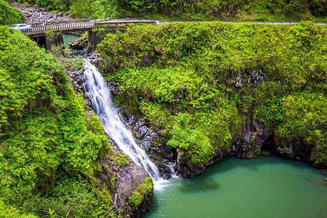 VIP Private Road to Hana Tour in Cadillac Escalade with Pickup - Detailed Breakdown of the Itinerary