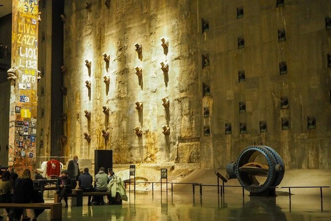 Visit The 9/11 Museum and Manhattan Walking Tour - The Itinerary: What to Expect