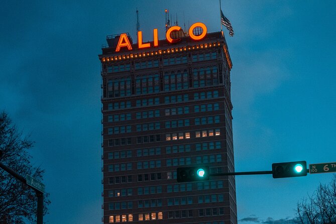 Waco's Haunts and Legends Mobile Ghost Tour - Key Points