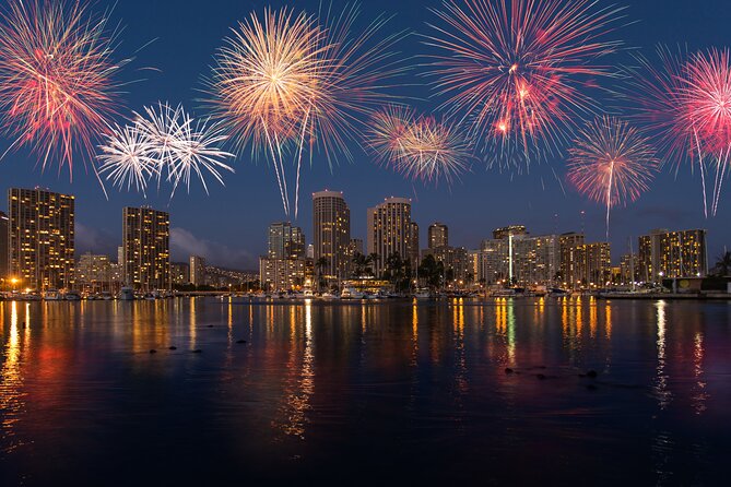Waikiki Friday Firework Catamaran Tour - FAQ