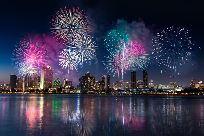 Waikiki Friday Fireworks Boat Cruise - The Sum Up