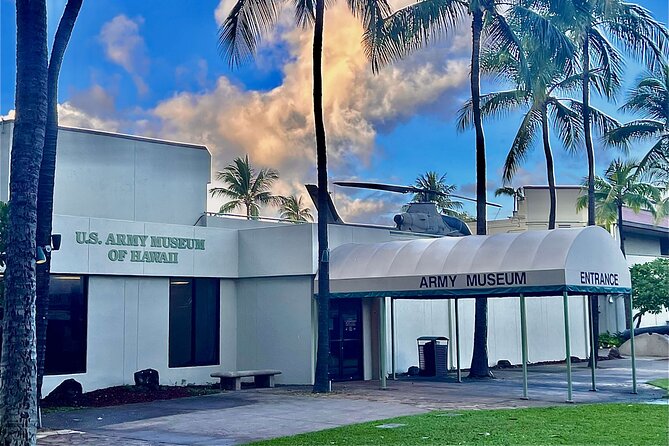 Waikiki Military and Entertainment History GPS-Led Walking Tour - Key Points