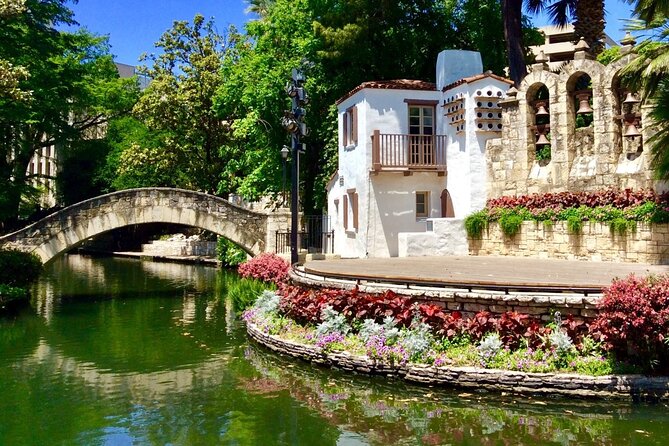 Walking Tour Along the San Antonio Riverwalk And Around Downtown - First Impressions and Overall Experience