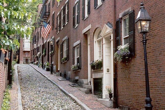 Walking Tour of Boston's Freedom Trail - Why This Tour Stands Out