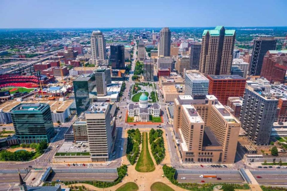 Walking Tour of the Saint Louis Fascinating History - An In-Depth Look at the Tour Experience
