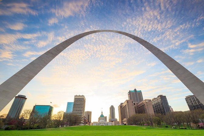 Walking Tour of the Saint Louis Fascinating History - A Closer Look at the Tour Itinerary