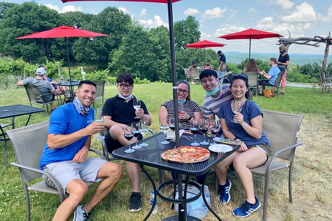 Walkway Over the Hudson & Winery Tour w/ Private Transport - FAQs