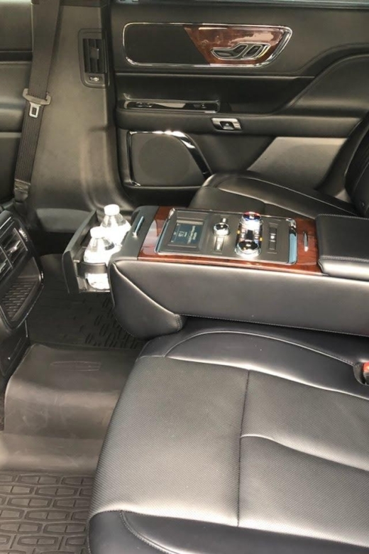 Washington DC: Airport Transfer Service - The Experience in Action