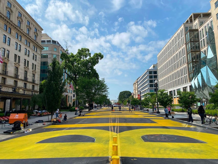 Washington DC: Customizable Private Charter - The Practical Side: Transportation and Comfort