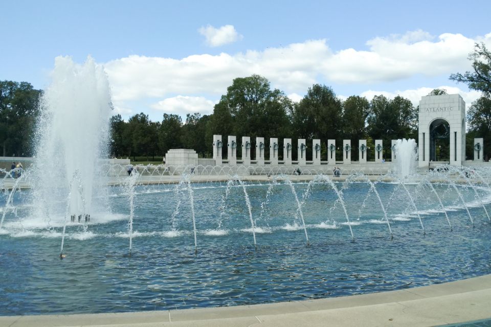 Washington, DC: Guided Small Group 4-Hour Day Tour - Authentic Experiences and Authentic Guides