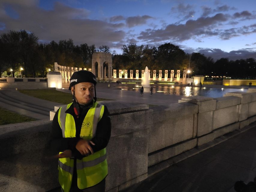 Washington DC: Monuments by Night Bike Tour - The Experience of the Monuments by Night Bike Tour