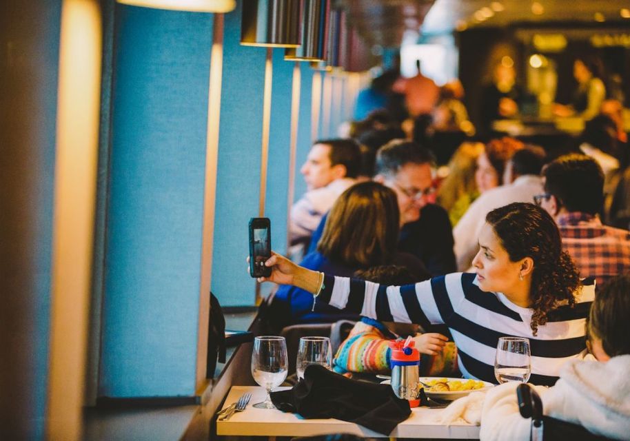 Washington, DC: Thanksgiving Day Lunch Cruise - Key Points