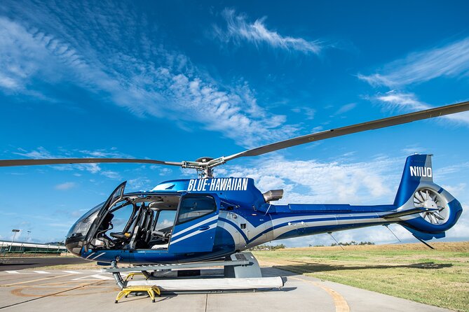 Waterfalls of West Maui and Molokai Helicopter Tour - Practical Aspects & What to Expect