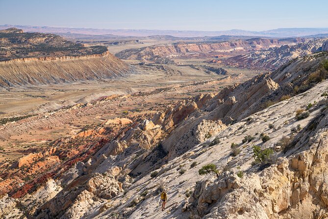 Waterpocket Fold Offroad Tour to Strike Valley Overlook - Is This Tour Worth the Price?
