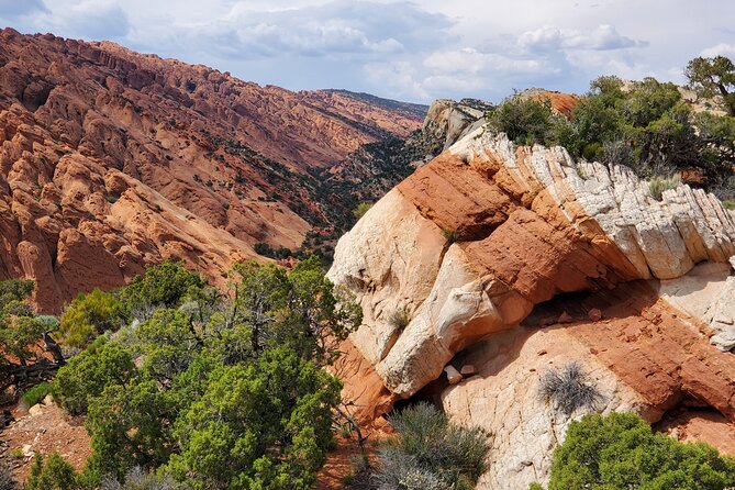 Waterpocket Fold Offroad Tour to Strike Valley Overlook - Frequently Asked Questions