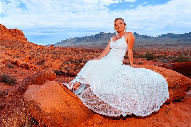 Wedding with Photographer in the Valley of Fire - Wedding with Photographer in the Valley of Fire: A Complete Review