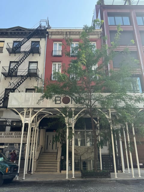 Welcome to New York: A Tour of Taylor Swift Hotspots - Why This Tour Stands Out