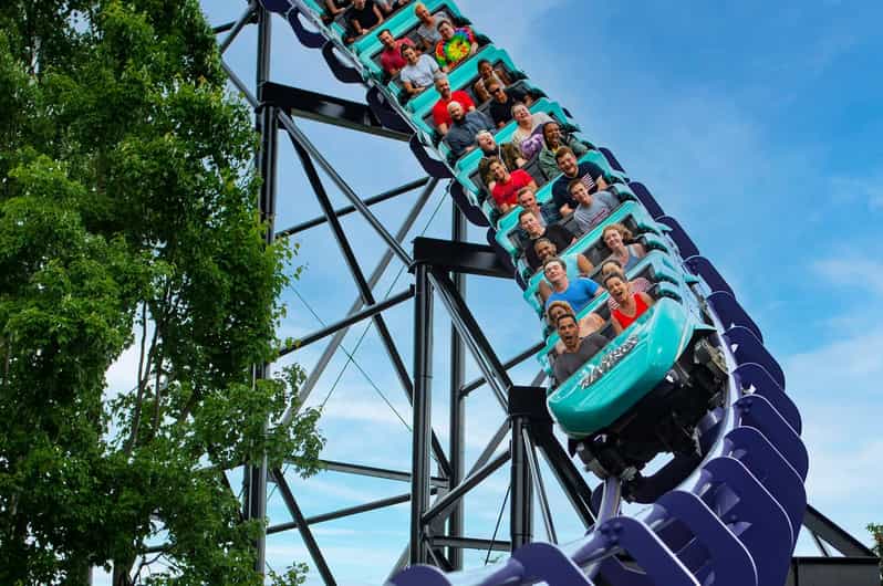 West Mifflin, PA: Kennywood Park Entry Ticket - Accessibility and Practical Details