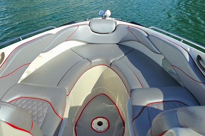 West Palm Beach Private Boat Cruise and Tour with a Captain - Key Points
