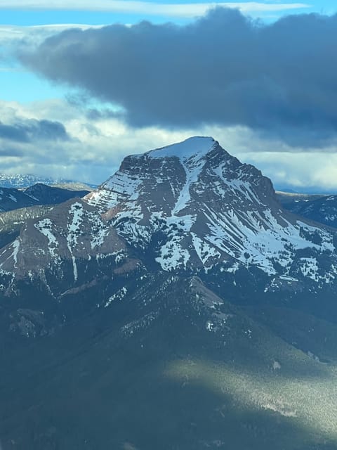 West Yellowstone: 30 Minute Aerial Tour Yellowstone Siesmic - Key Points