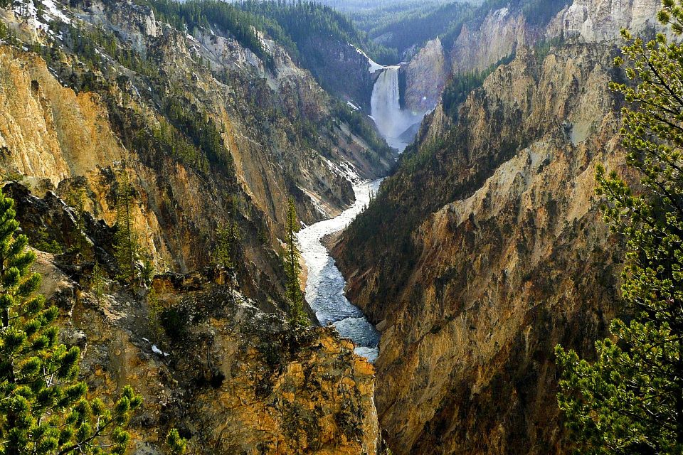West Yellowstone: Yellowstone Day Tour Including Entry Fee - Final Thoughts: Is This Tour Right for You?